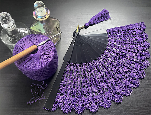 Ravelry: Crown of Petals Hand Fan pattern by Brandi Brewer