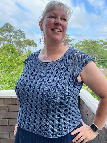 Ravelry: Hourglass Crochet Top pattern by Ana-Maria