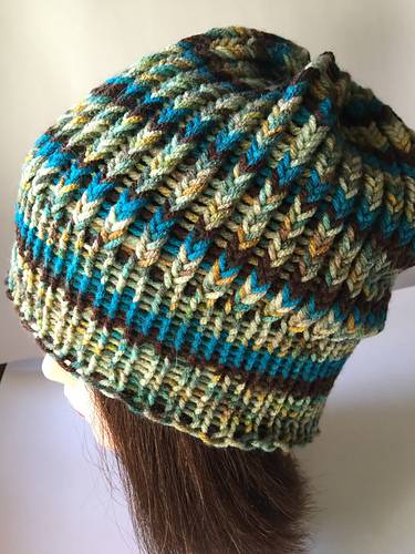 Ravelry: Single Strand Stripe Slouch pattern by Angela Steffen