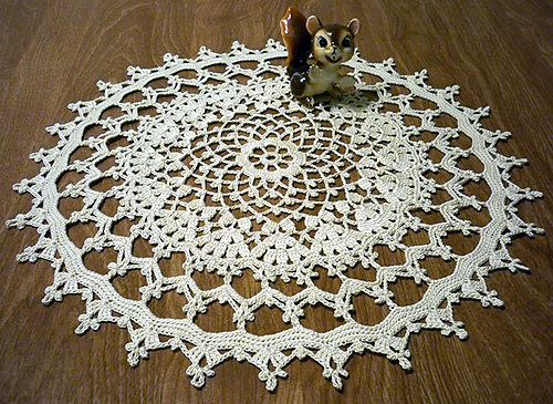 Ravelry: Summer Lace Doilies: Pink & Green Doily pattern by Lucille ...