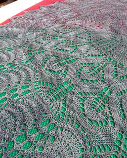 Ravelry: RoxanneZYG's Raphaelite Shawl