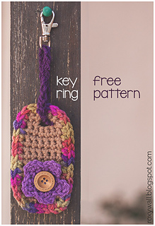 Ravelry: Spring key ring holder pattern by Maria A. Dominguez