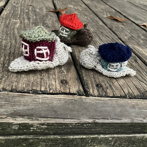 Ravelry: Knitted Snail pattern by Rosemarie Skov