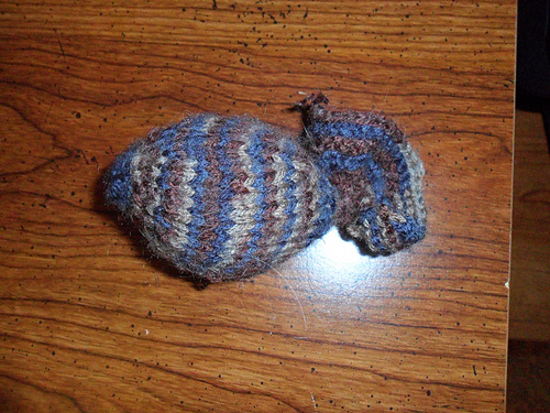 Ravelry: Cute Knitted Toys for Kitties pattern by Elizabeth Jarvis