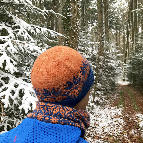 Ravelry: Winter Stars Hat pattern by Runningyarn
