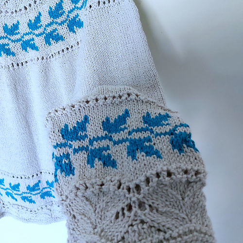 Ravelry: Blue vine pattern by Ruta Sab.