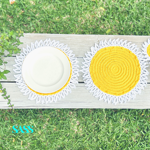 Ravelry: Darling Daisy Placemat pattern by Angie Dooley