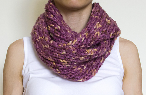 Ravelry: Quick & Easy Cowl pattern by Sarah Cooke