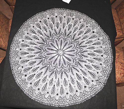 Ravelry: Blooming Dahlia pattern by Anne-Lise Maigaard