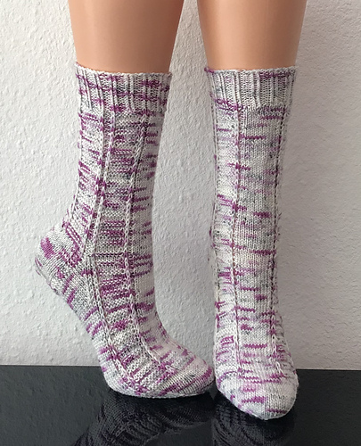 Ravelry: Pari pattern by Birgit Ka