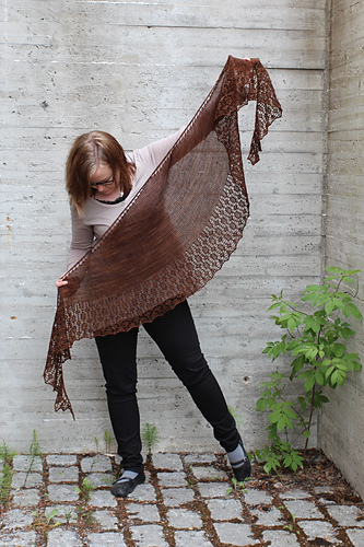 Ravelry: Eyeblink pattern by Heidi Alander