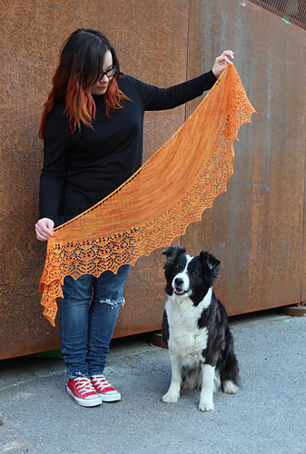 Ravelry: Auri pattern by Heidi Alander