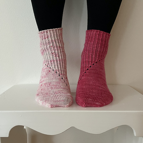 Ravelry: Summer Folly pattern by Heidi Alander