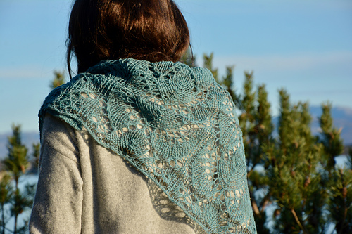 Ravelry: Icelandica Shawl pattern by SailorWifeKnits