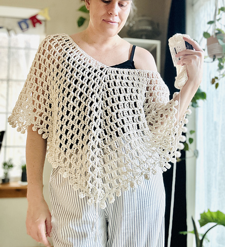 Ravelry: Cottony Poncho pattern by Salena Baca