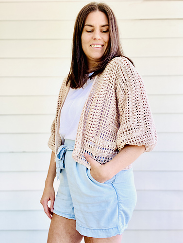 Ravelry: Cascade Cardigan pattern by Salena Baca