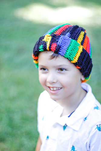 Ravelry: Max's Simple Ribbed Hat pattern by Katie Clary