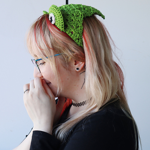 Ravelry: Cottage Core Bandana Headband pattern by Sam Bartley