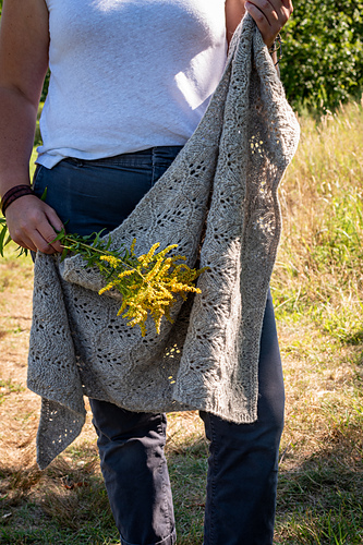 Ravelry: Soft Focus pattern by Samantha Guerin
