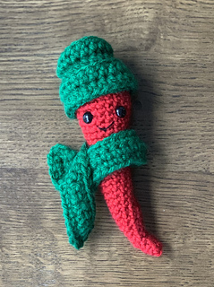 Ravelry: "Chilly" Pepper pattern by Sammich Stitches