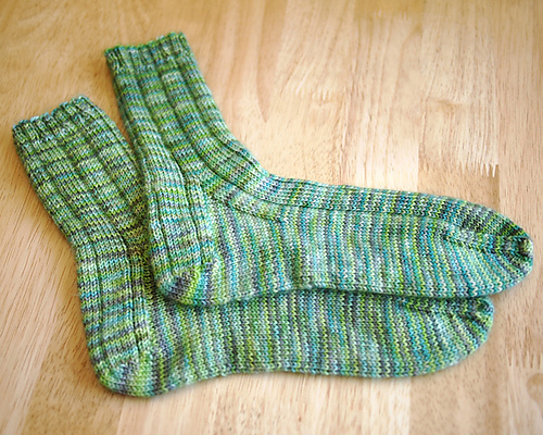 Ravelry: Just Right Socks pattern by Sammie Carraher