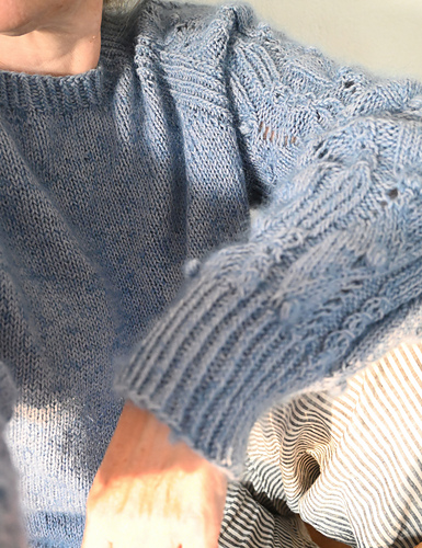 Ravelry: Freestyle pattern by Sandrine C. | Knit Studio