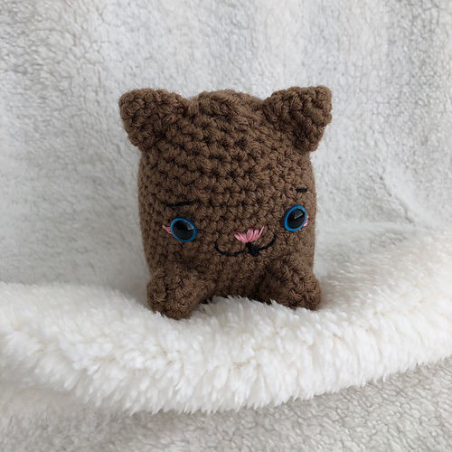 Ravelry: Carl the Potato Cat pattern by Anastasiya Matyakh