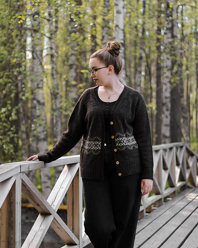 Ravelry: The Timeless pattern by Sanni Pauliina