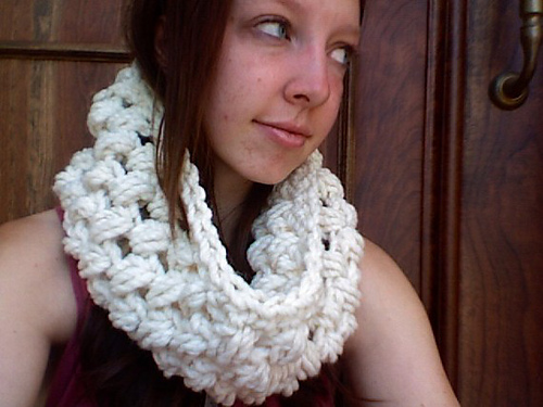 Ravelry: The Sans Limites Cowl pattern by Sara Dudek