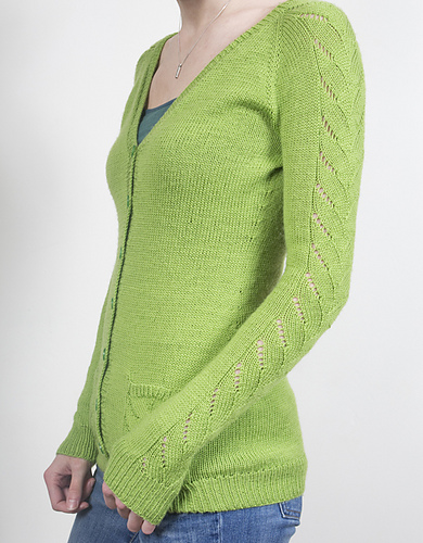Ravelry: Primavera pattern by Sarah Cooke