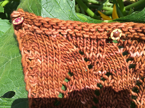 Ravelry: Swerve Cowl pattern by Sarah M. Goodwin