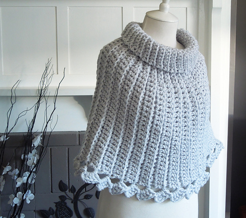 Ravelry: Capelet pattern by Sarah Taylor x
