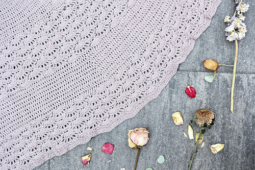 Ravelry: Victorian Shawl pattern by A la Sascha