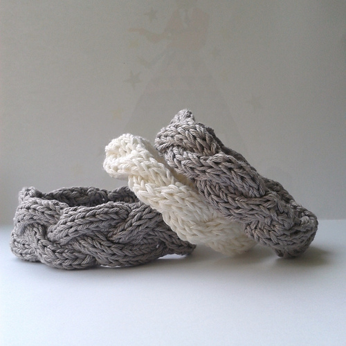 Ravelry: Cabled Bracelets pattern by A la Sascha