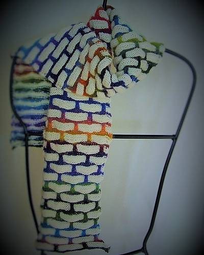 Ravelry: Brick Loop pattern by Regina Schoenfeldt