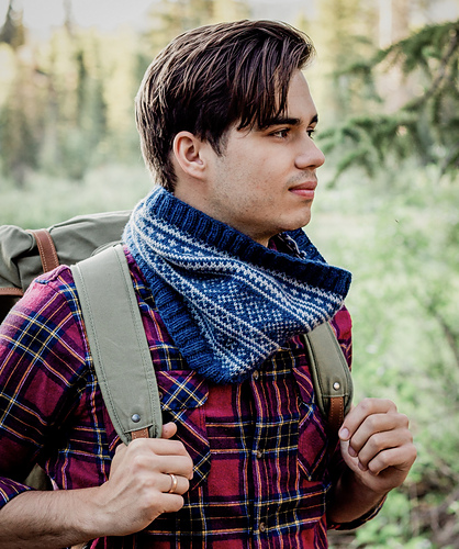 Ravelry: Setesdal Cowl pattern by Kristin Drysdale