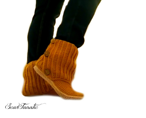 Ravelry: Adult Wrap Boots pattern by ScarFanatic1
