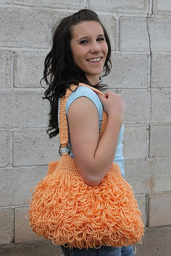 Ravelry: Isabelle Purse pattern by Alexis Weber