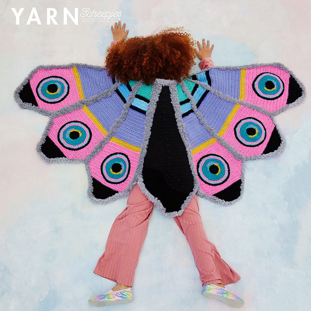 Ravelry: Flutterby Cape pattern by Matt Farci