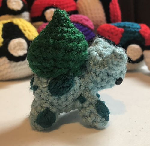 Ravelry: Mini Bulbasaur pattern by Amanda Stokes