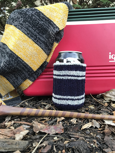 Ravelry: Classic Can Cozy pattern by Knitty Natty
