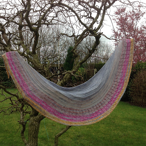 Ravelry: A Certain Slant pattern by Susan Ashcroft