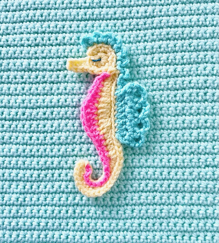 Ravelry: Seahorse Fantasy Appliques pattern by Linda Maria