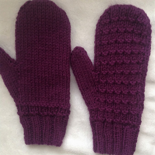 Ravelry: Warm Waffle stitch Mittens pattern by Mary Edwards