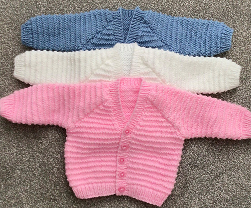 Ravelry: Garter stitch RIdge V neck baby cardigan pattern by Mary Edwards