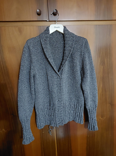 Ravelry: Soft Chains pattern by Hinterm Stein