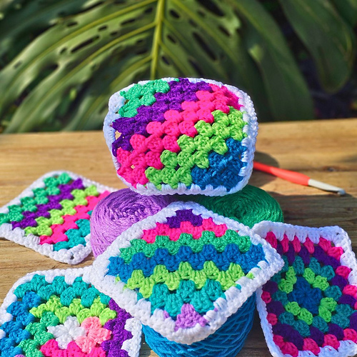Ravelry: Diagonal Granny Square pattern by Christa Lynn