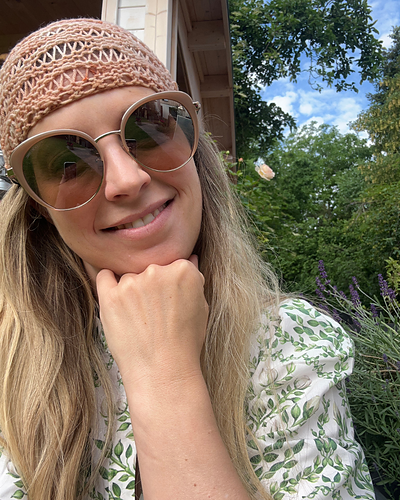 Ravelry: Ammersee Bandana pattern by Barbara Seidenfaden