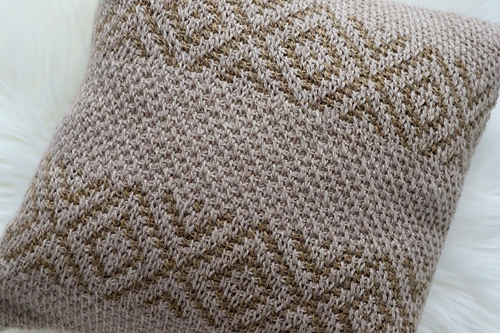 Ravelry: Mellow Pillow pattern by Miroslava Mihalkova