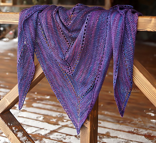 Ravelry: Inky asymmetry pattern by Yulia Tkachenko